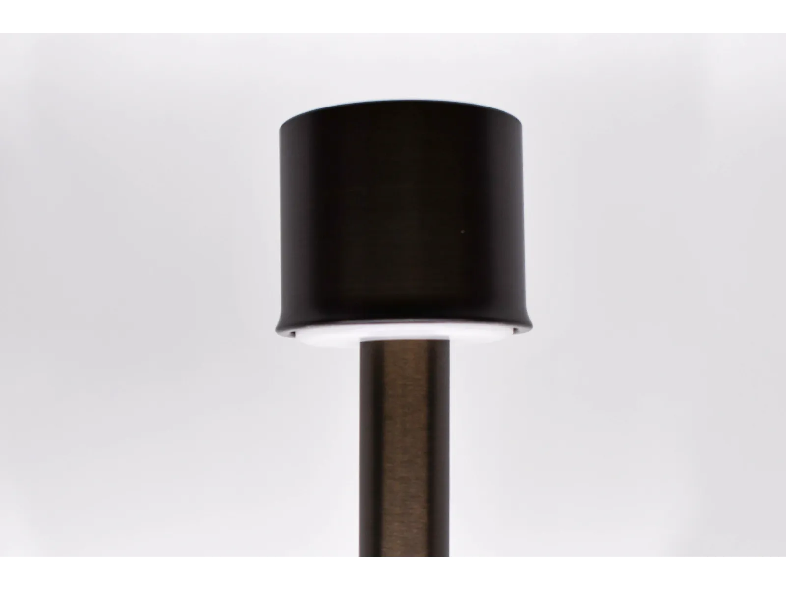 A6B1-8W-30K-A | Lumien Lighting