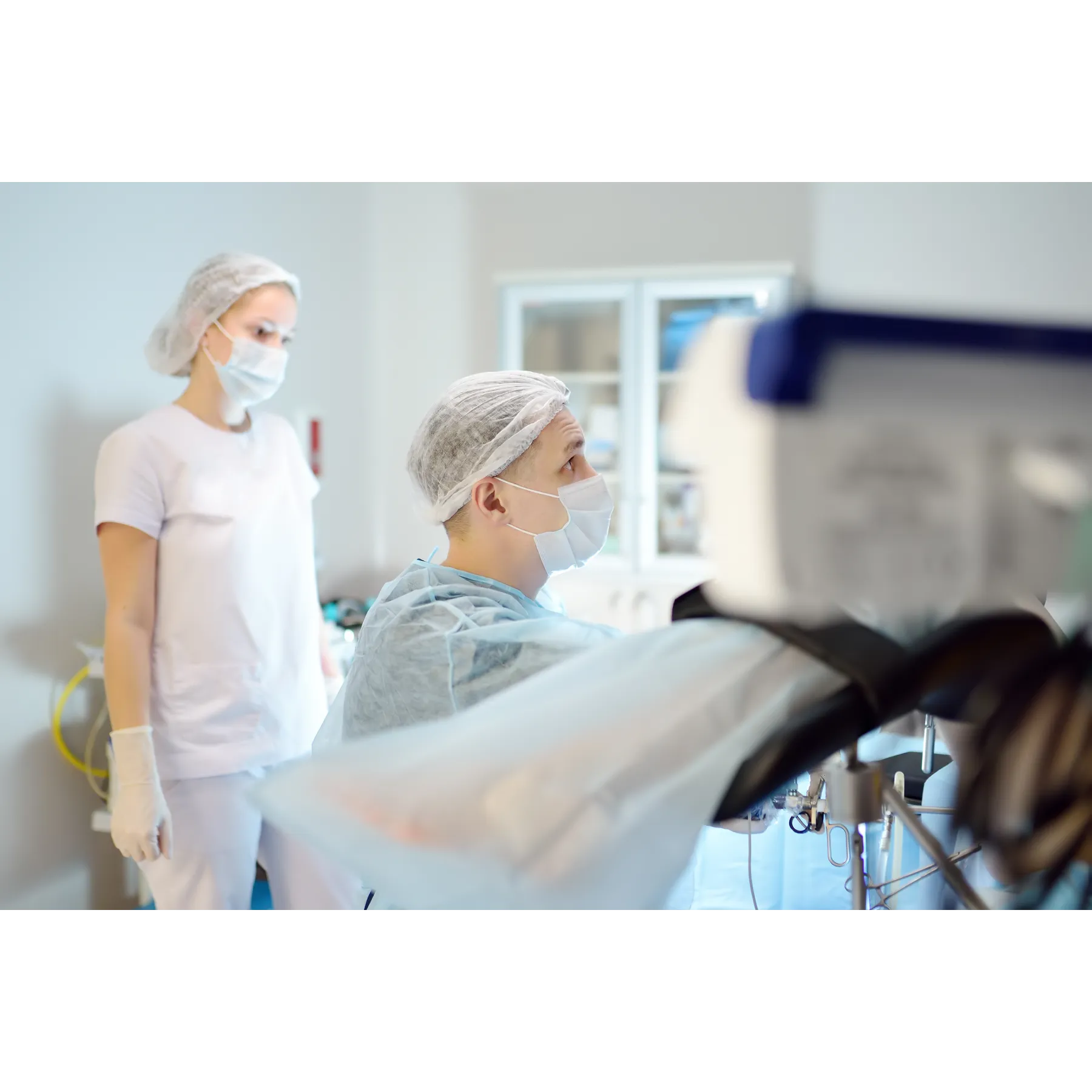 What is a Sacrocolpopexy? Procedure Overview, Risks & Side Effects ...