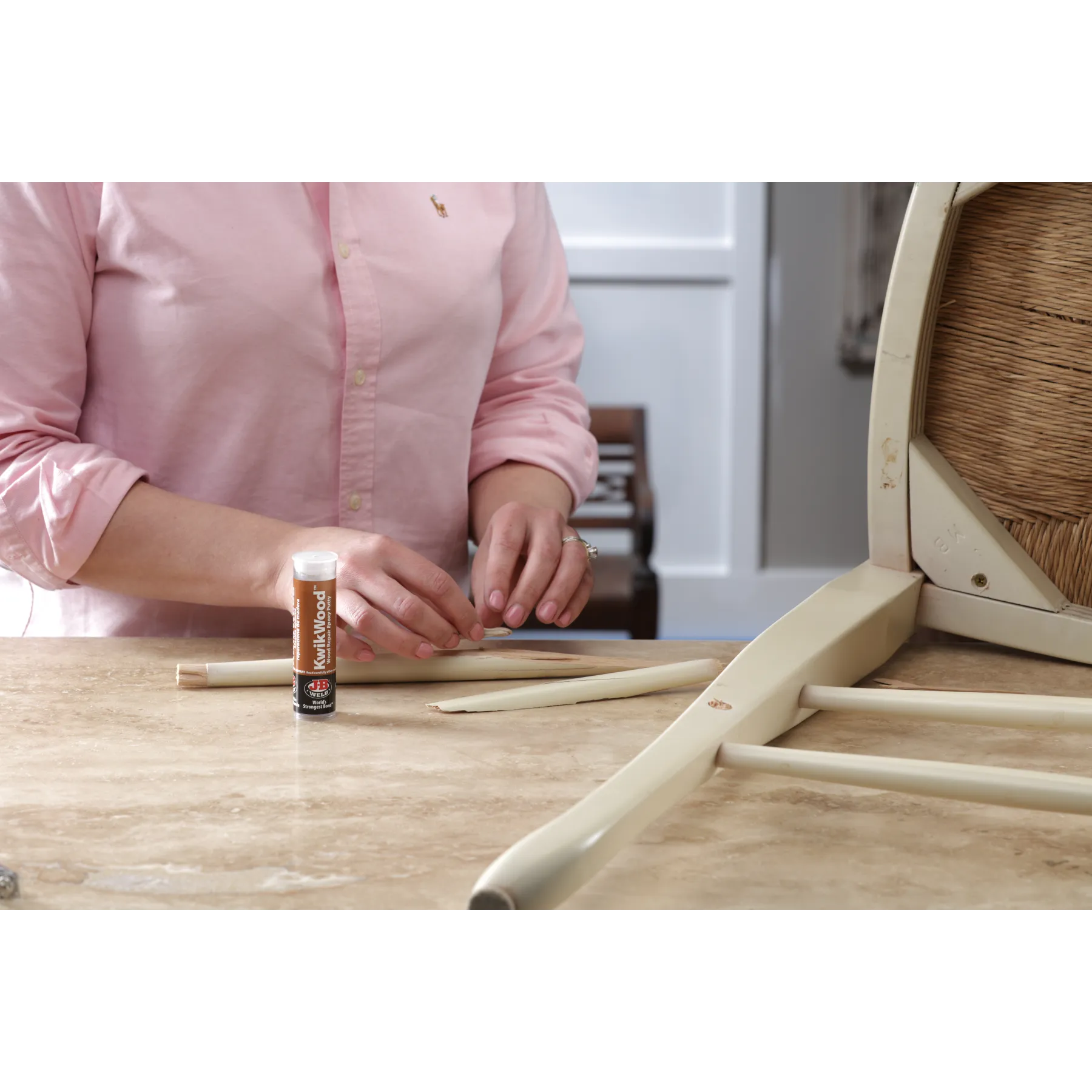 KwikWood Epoxy Putty - 1oz | J-B Weld