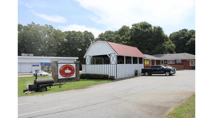 Smokin' Gold BBQ | Bites N Sites
