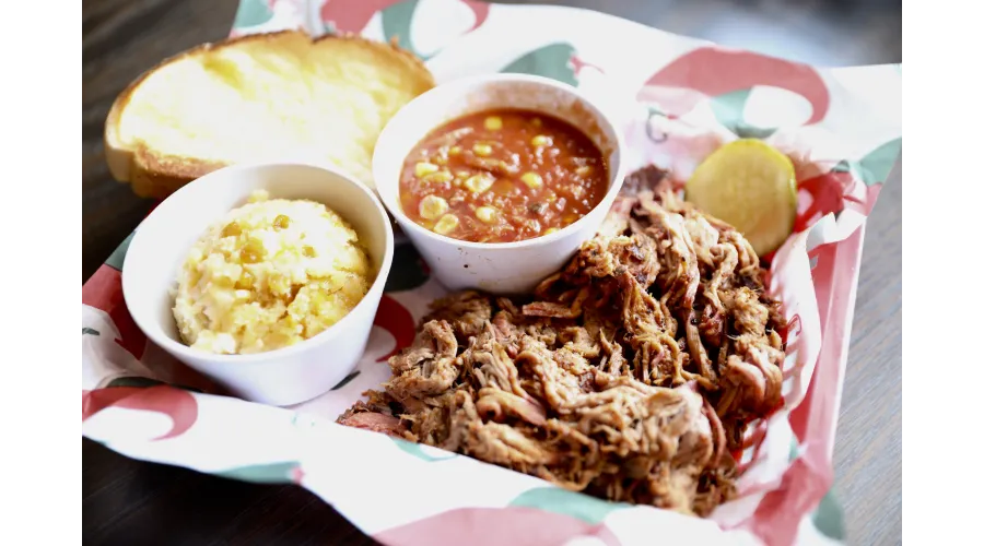 Smokin' Gold BBQ | Bites N Sites