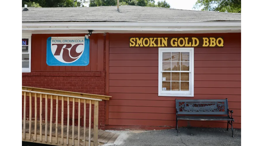 Smokin' Gold BBQ | Bites N Sites
