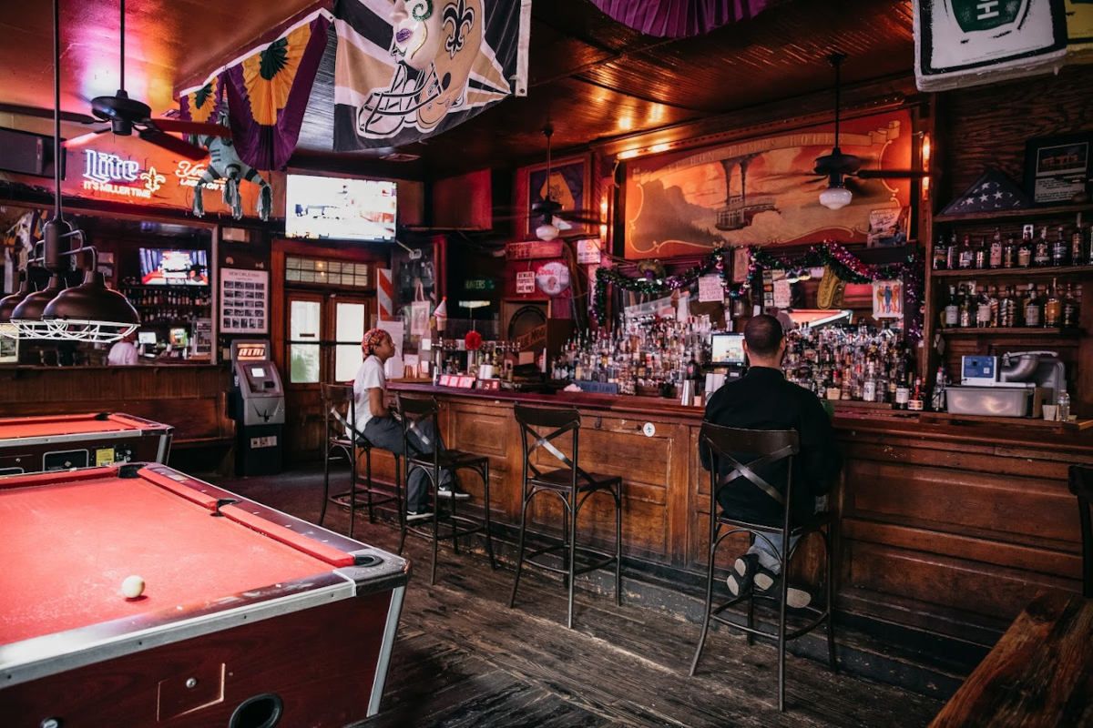 10 Most Popular Uptown Bars in New Orleans | Where Y'at New Orleans