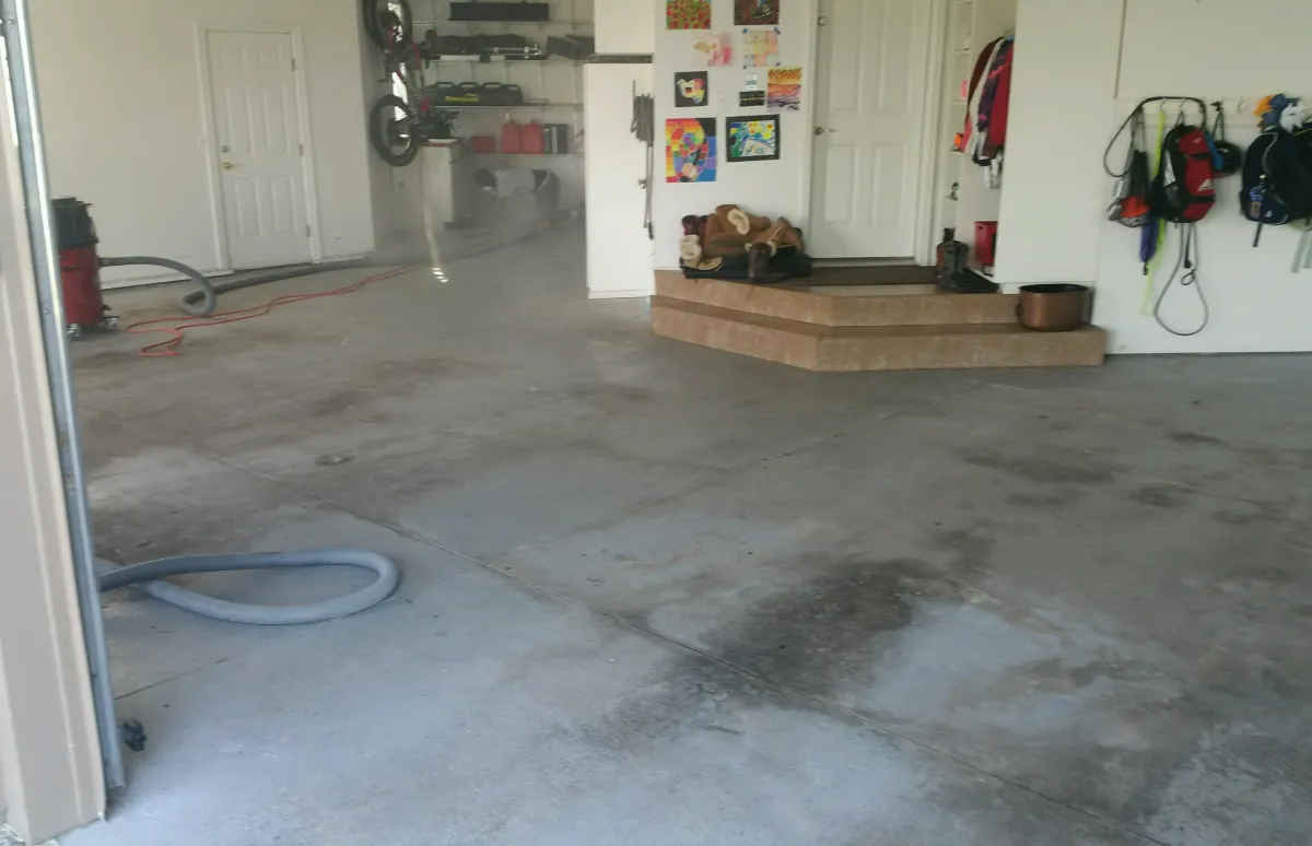 Looks & Lasts Like Granite | Granite Garage Floors