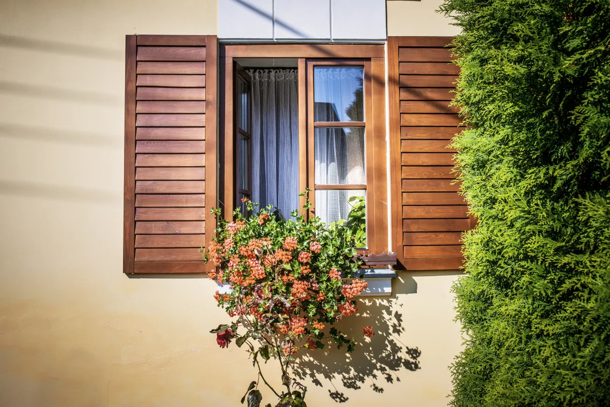 Windshield Saver | J-B Weld