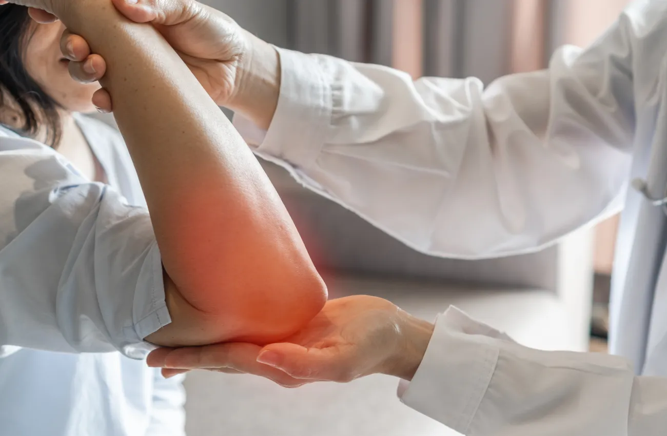 Elbow Pain - Sports Clinic | South Shore Orthopedics
