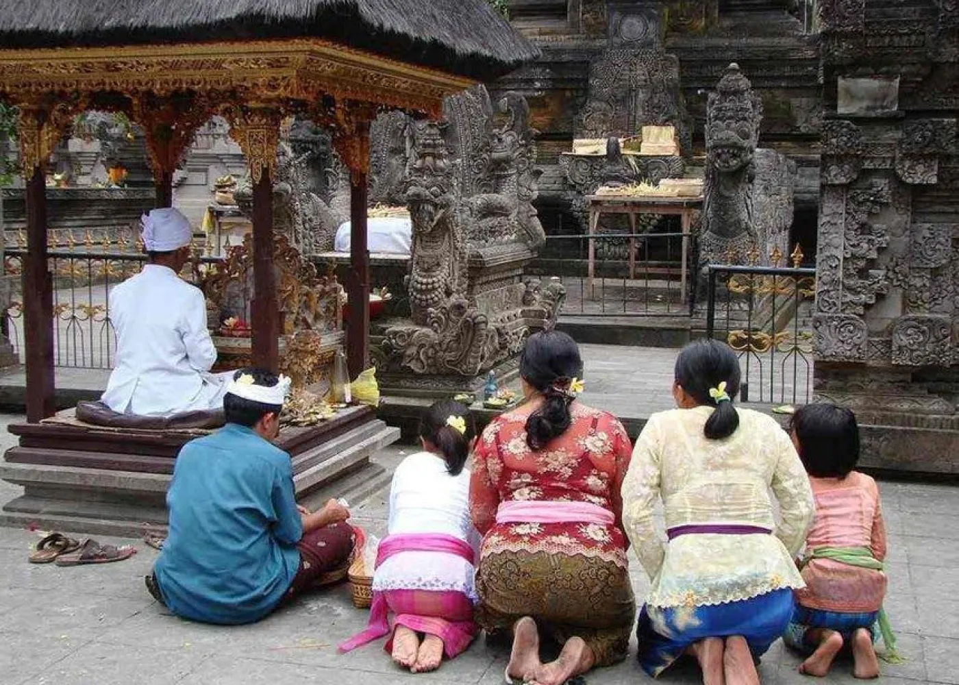Hindu Funeral Guide: Rites & Rituals for Hindu Funerals