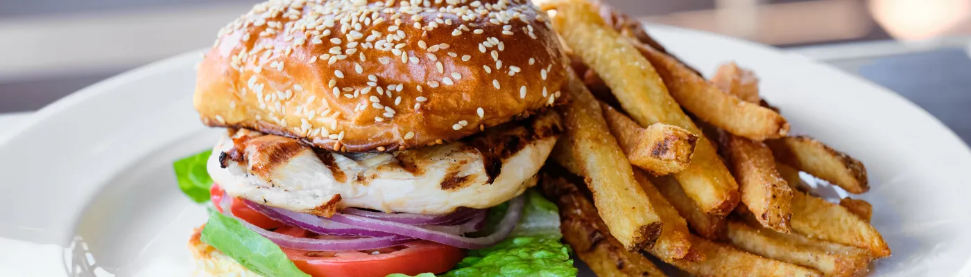 Fine Food | Spirits | Live Entertainment | Marlow's Tavern