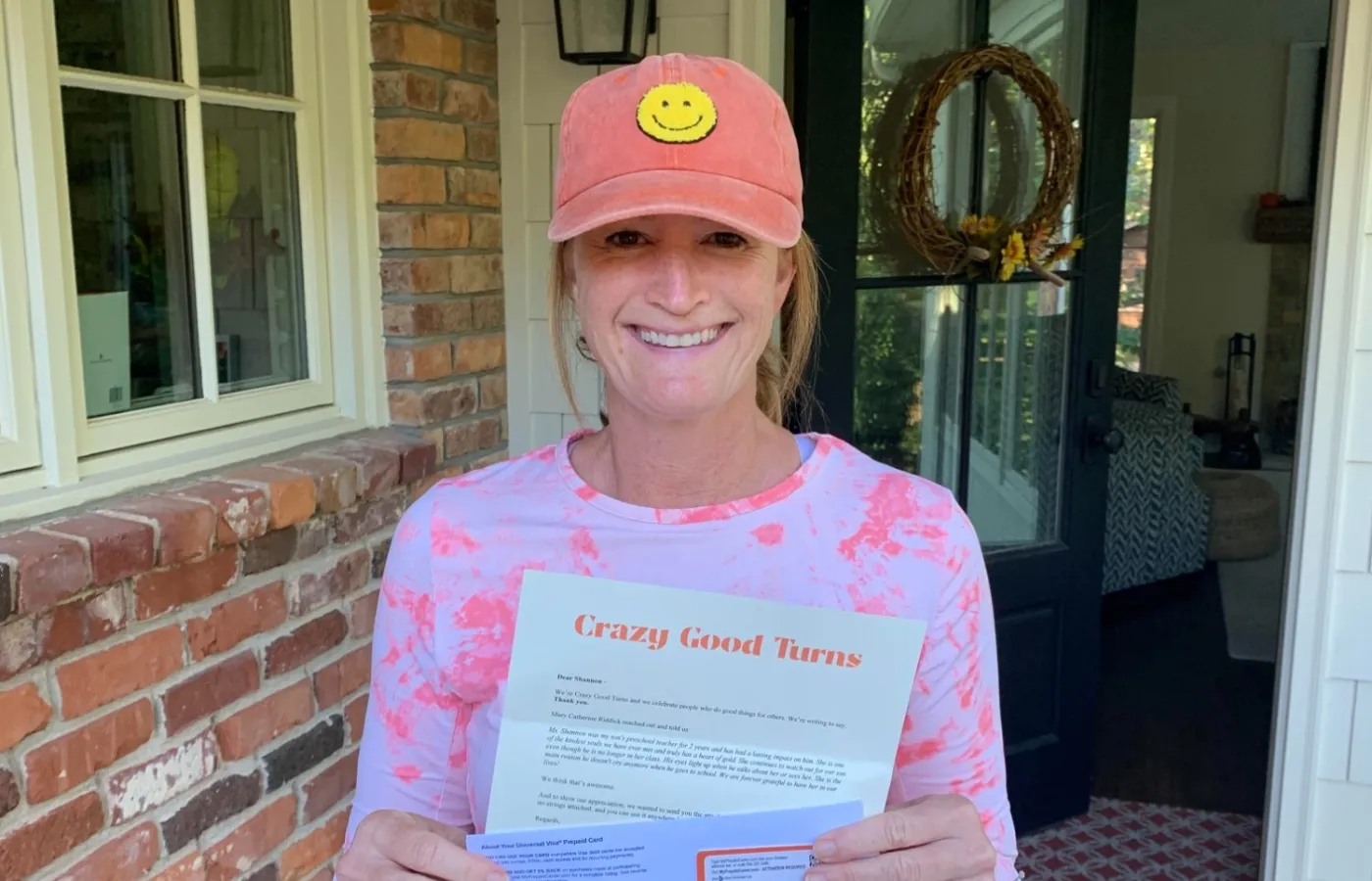 Celebrating People Who Do Amazing Things For Others | Crazy Good Turns