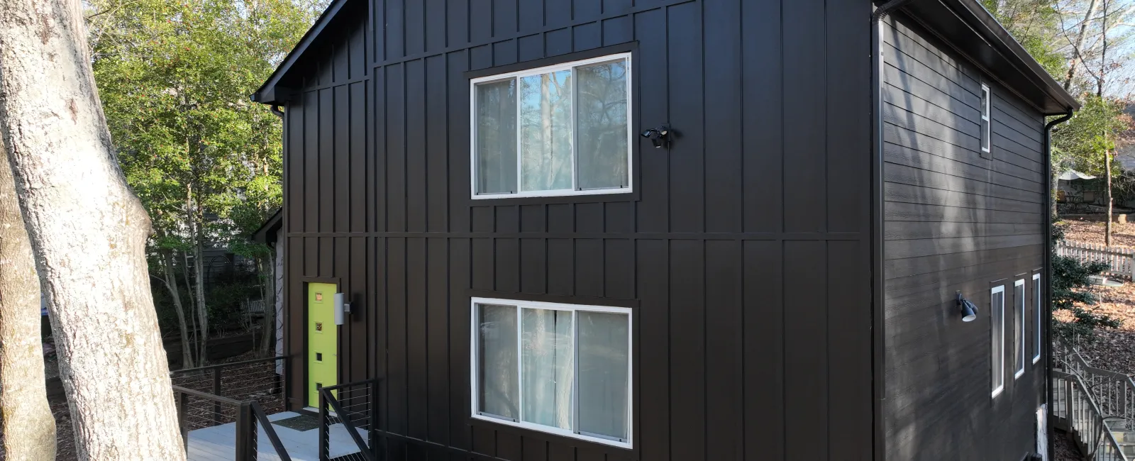 Causes and Solutions for Cracked or Broken House Siding