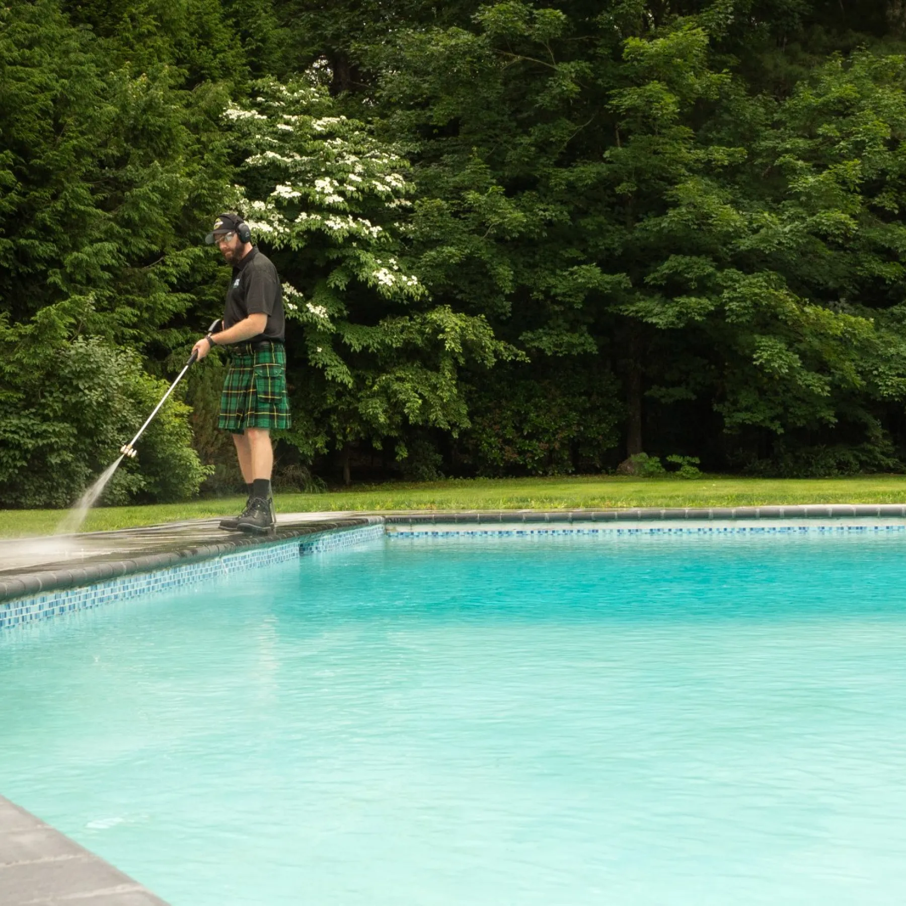 Fort Collins Window Cleaning | Men in Kilts | Men In Kilts