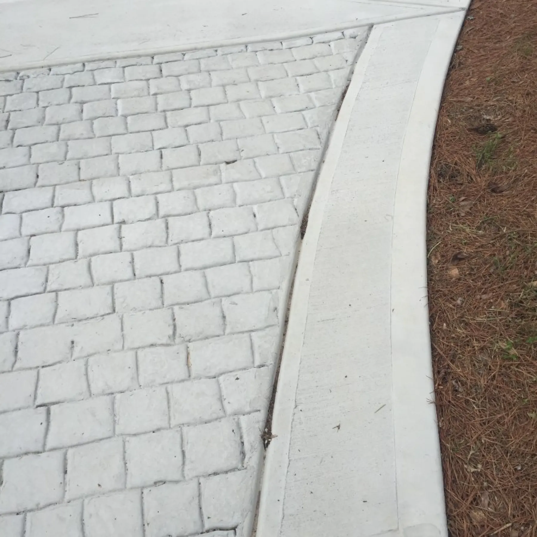 Decorative Driveway Aprons | Sudlow Concrete