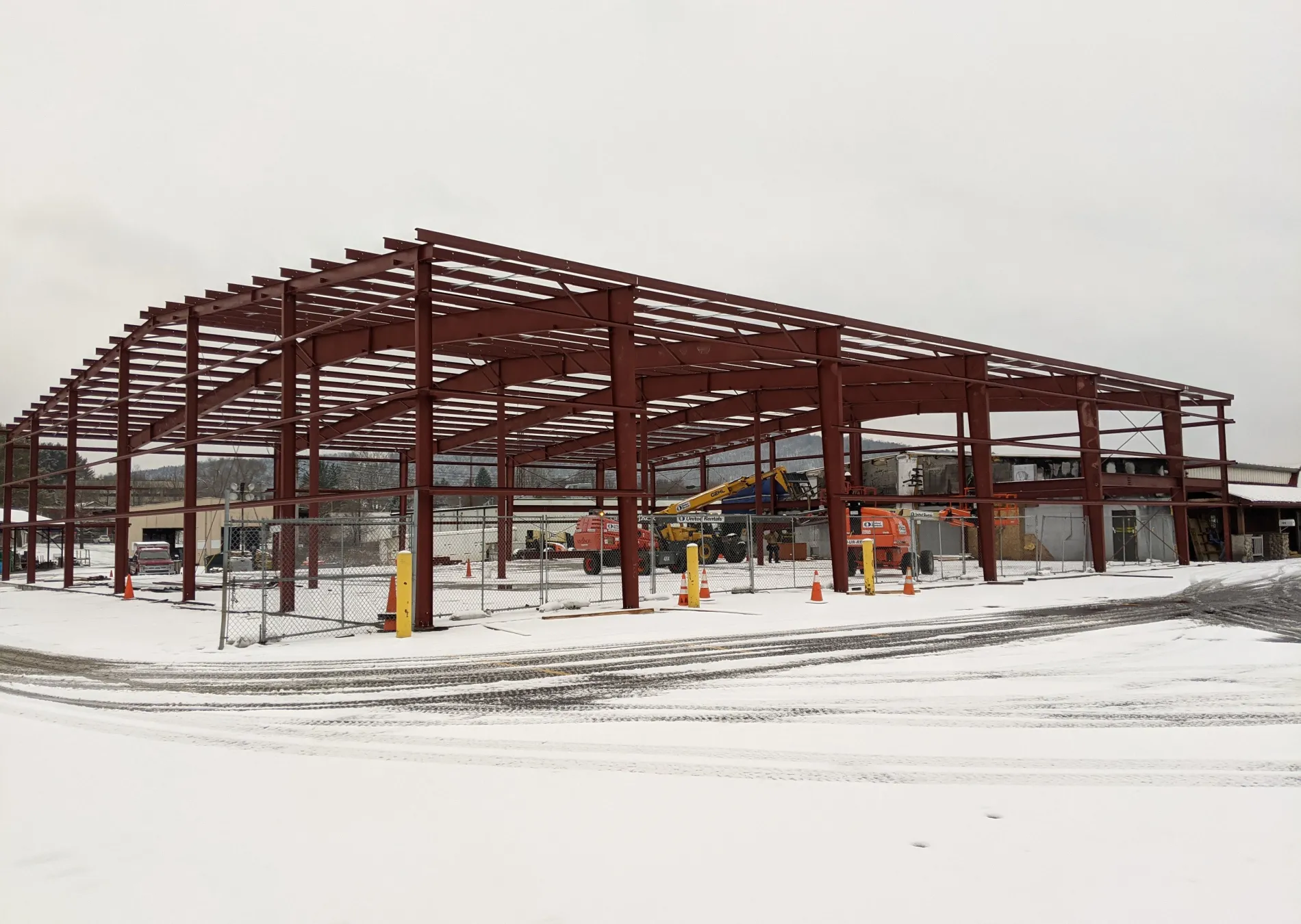PEMB Building Erection | CT Darnell