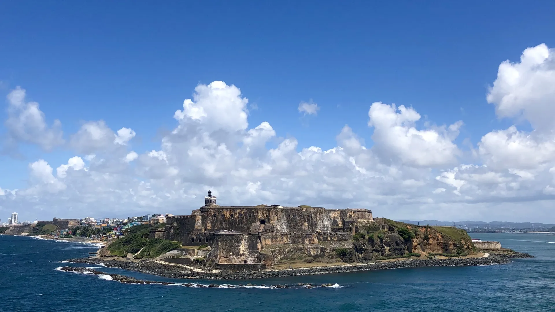 Subastas | Genera PR