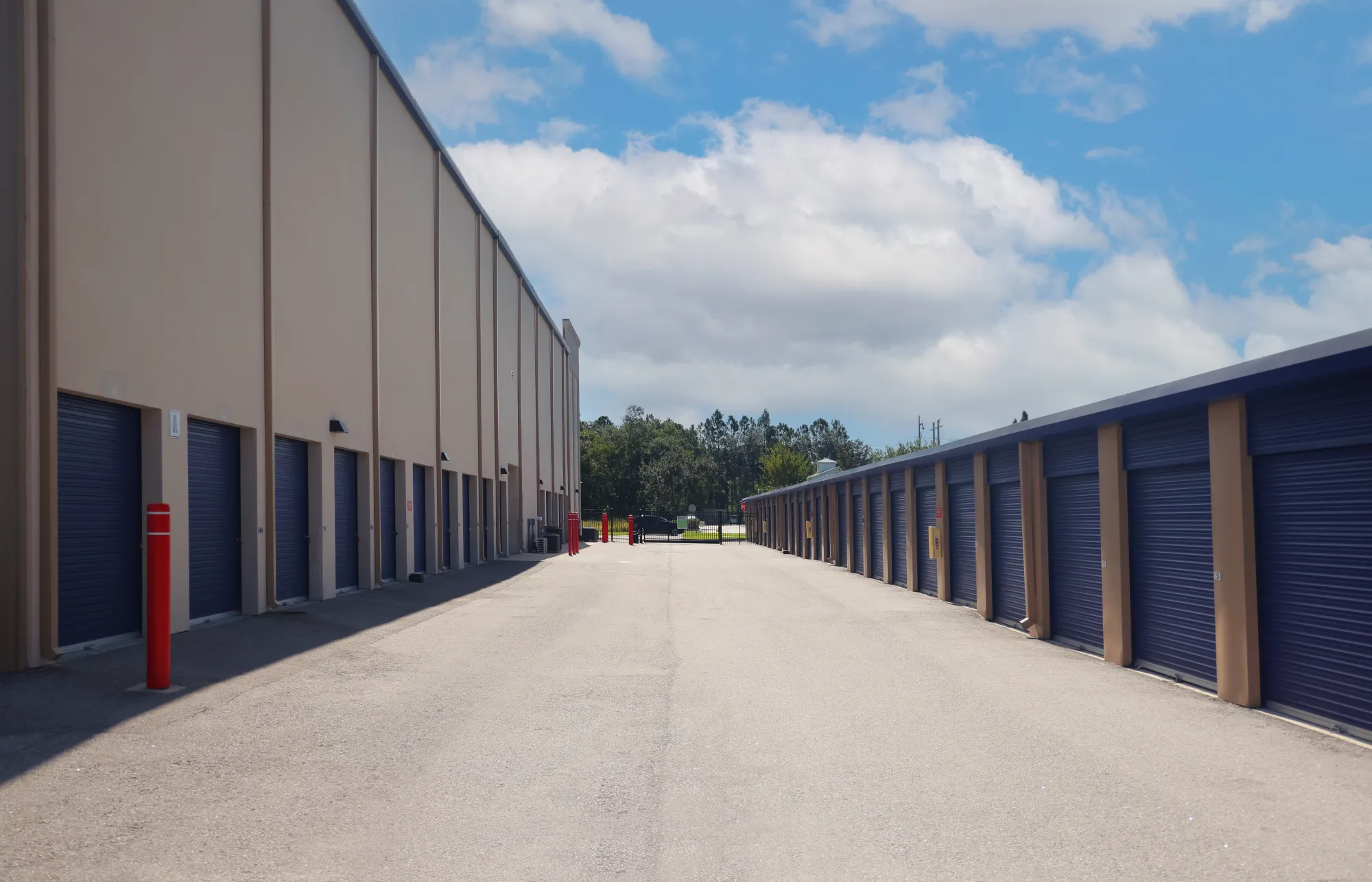 Lakewood Ranch Self Storage - Lena Road | Easy Online Rental