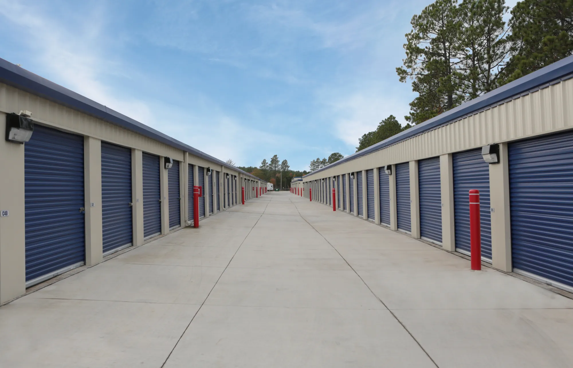 Lexington Self Storage - Lake Drive | Easy Online Rental