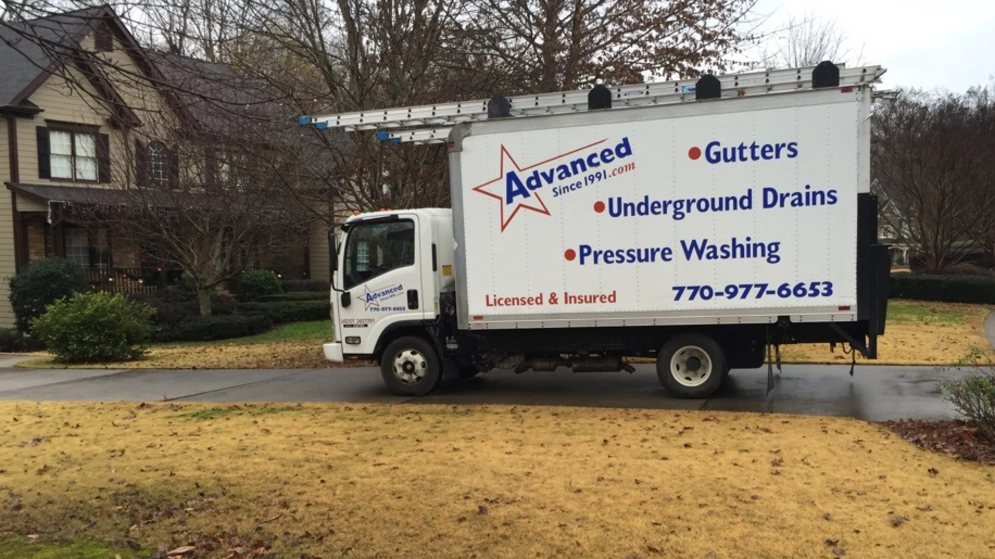 Gutter Cleaning in Winter | Atlanta Gutter Cleaning Service | Advanced ...