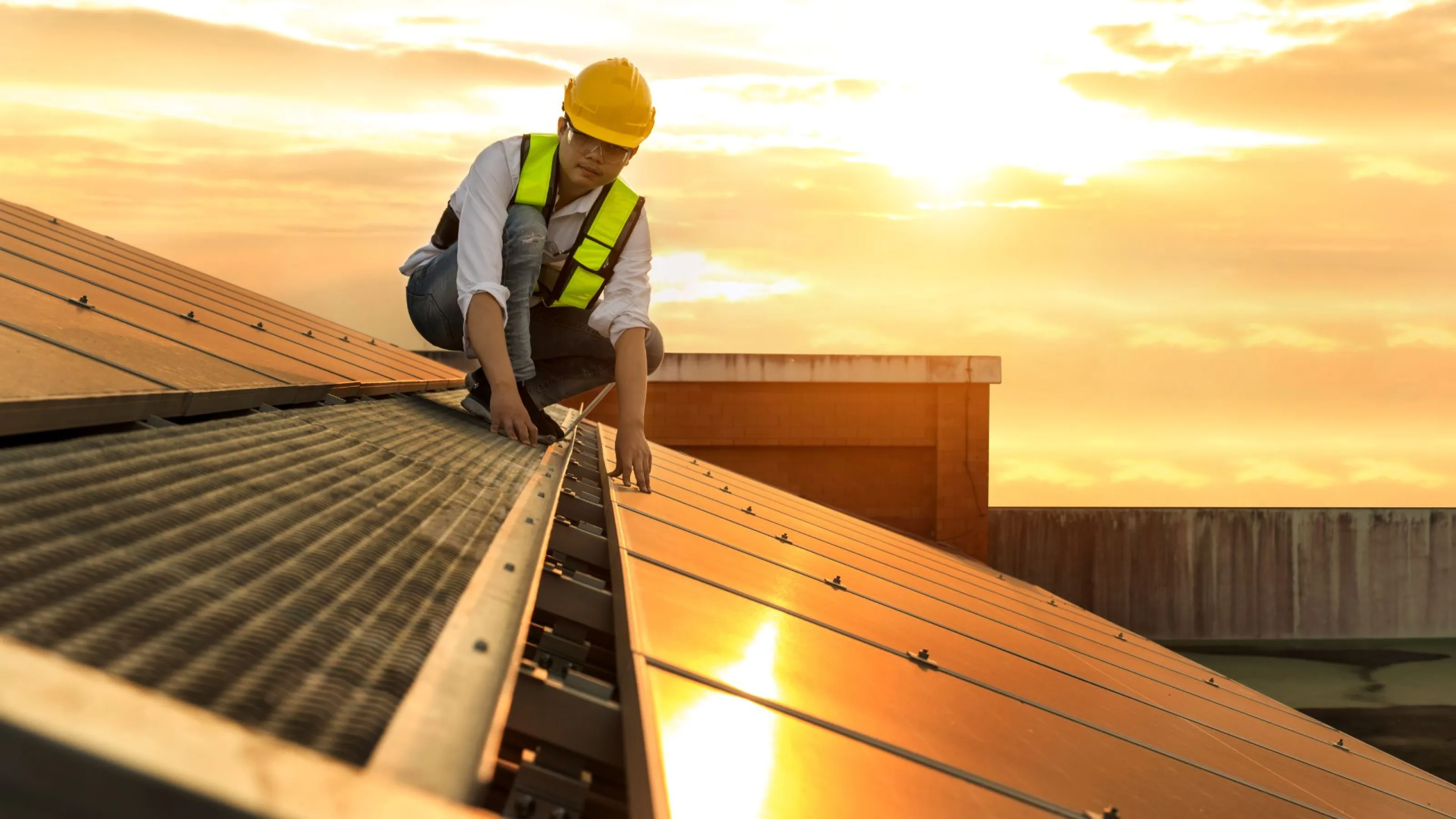 Solar Roof Marketing Strategies | CMG Local Solutions