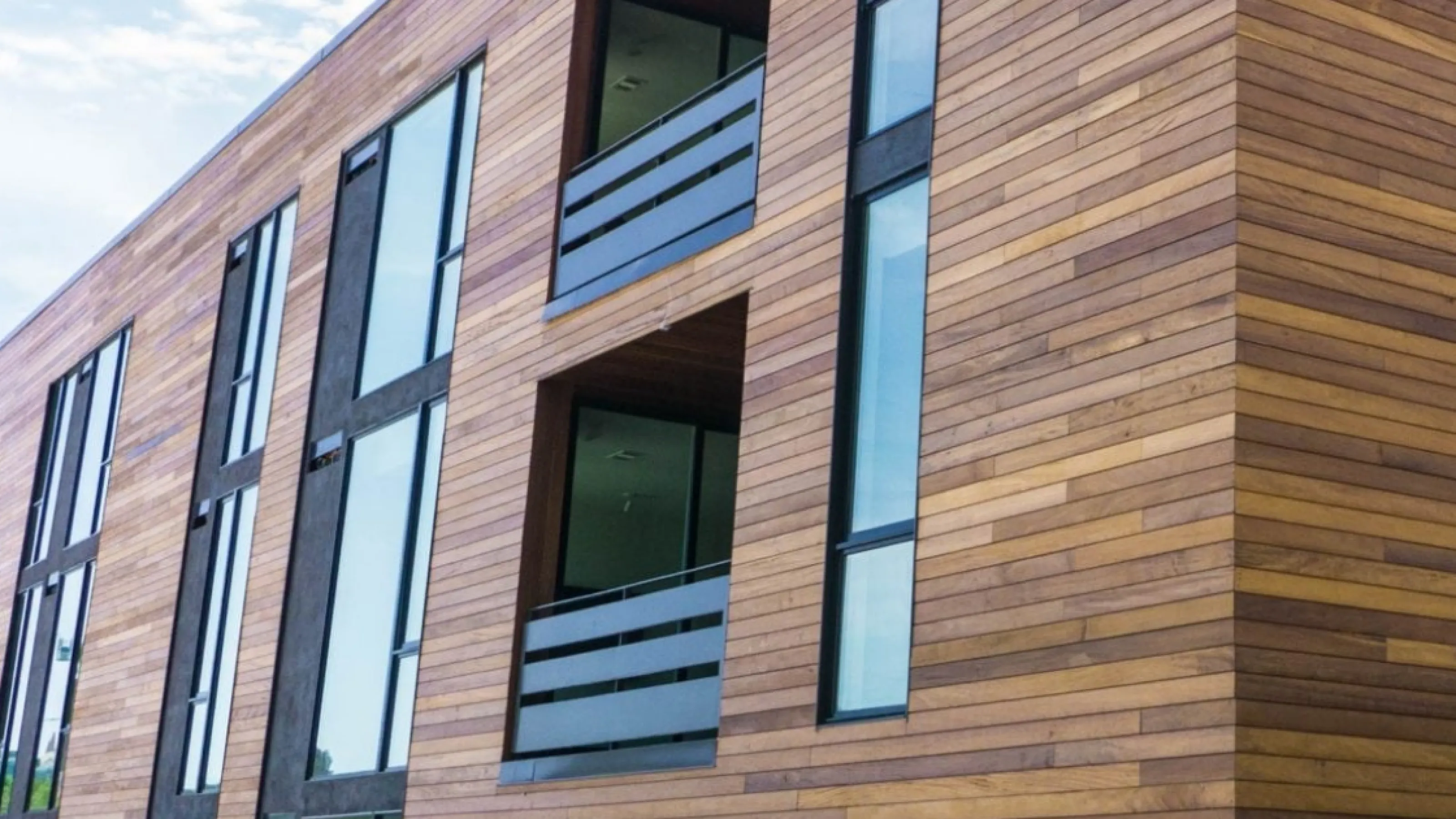 Brazilian Hardwood Siding in Atlanta | Nelson Exteriors