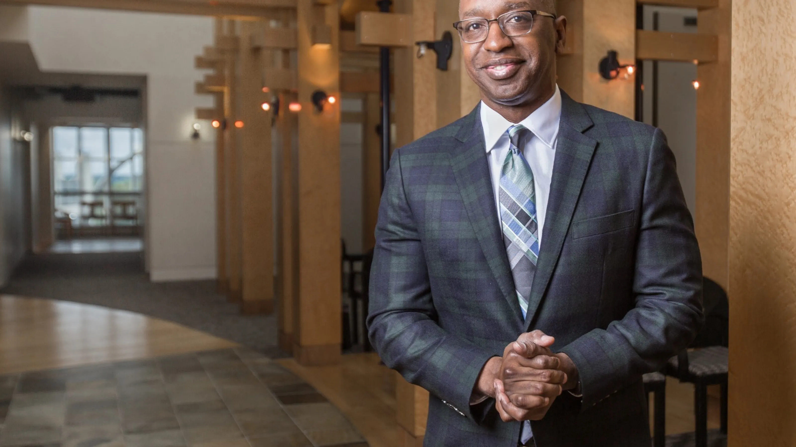 Erroll J. Bailey, M.D. | Resurgens Orthopaedics
