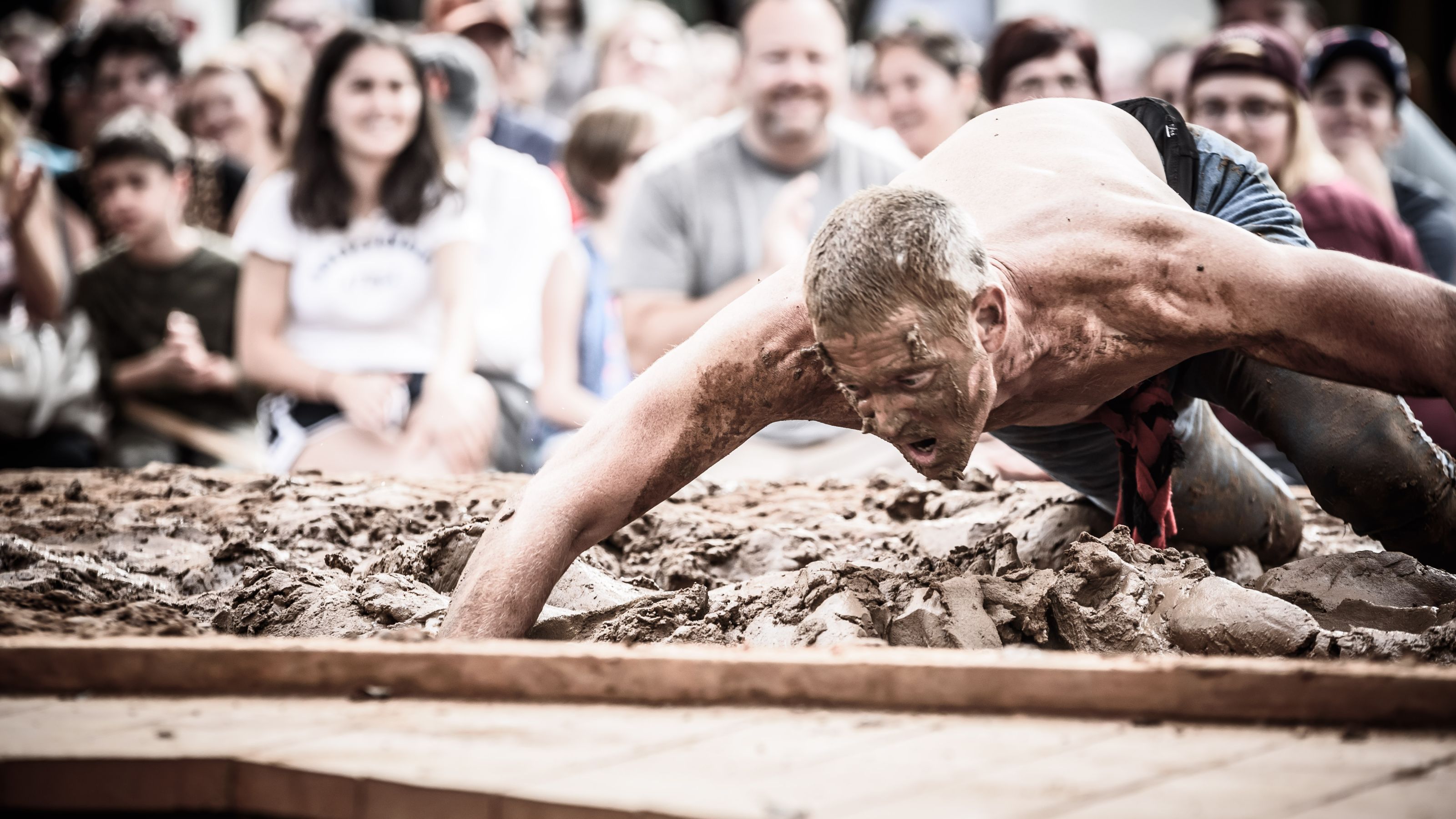 The Mud Show Celebrates 40 Years | Texas Renaissance Festival