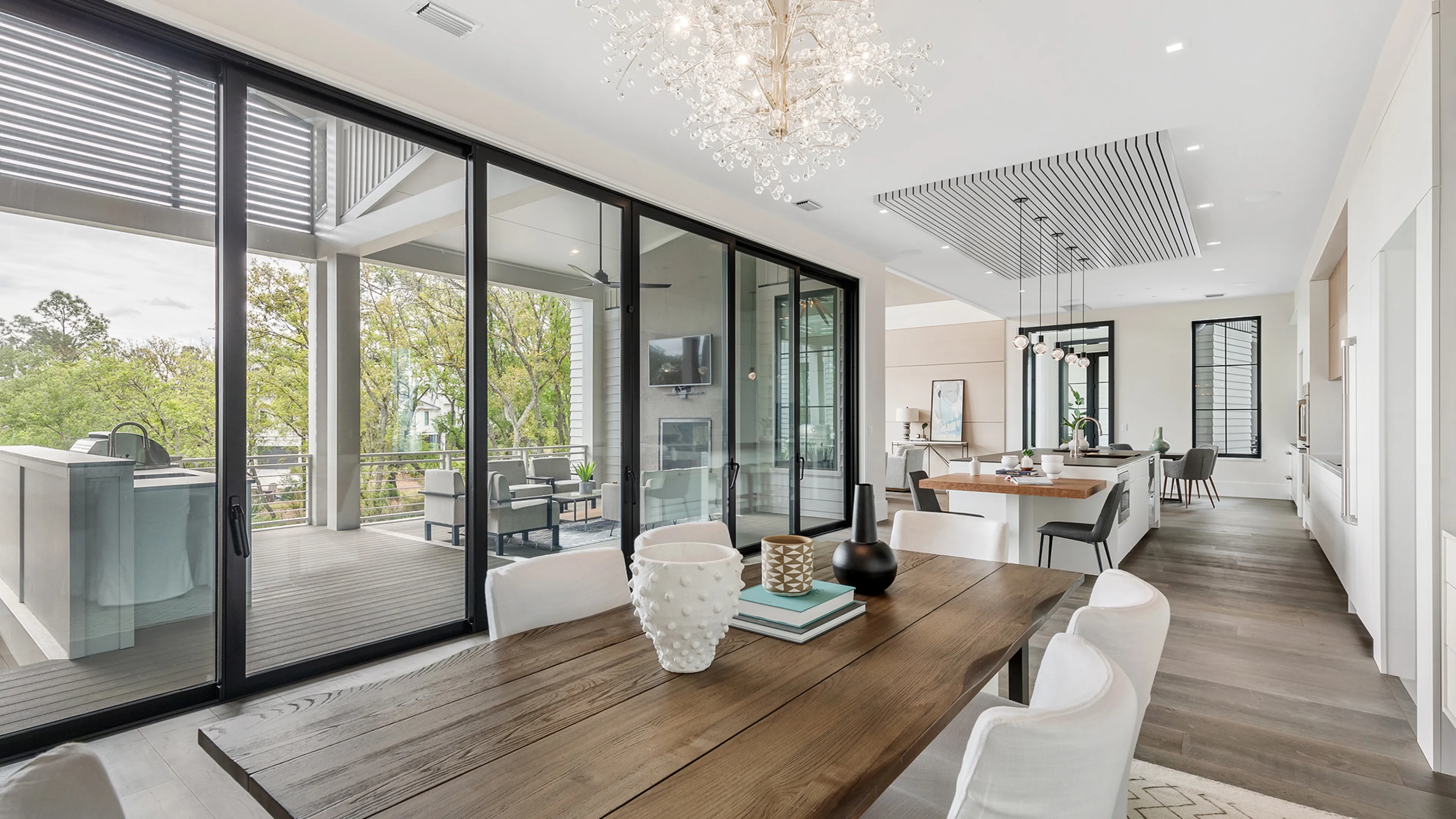 Euro-Wall | NG Windows