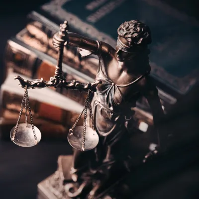 Atlanta Injury Attorneys | Lowe Law