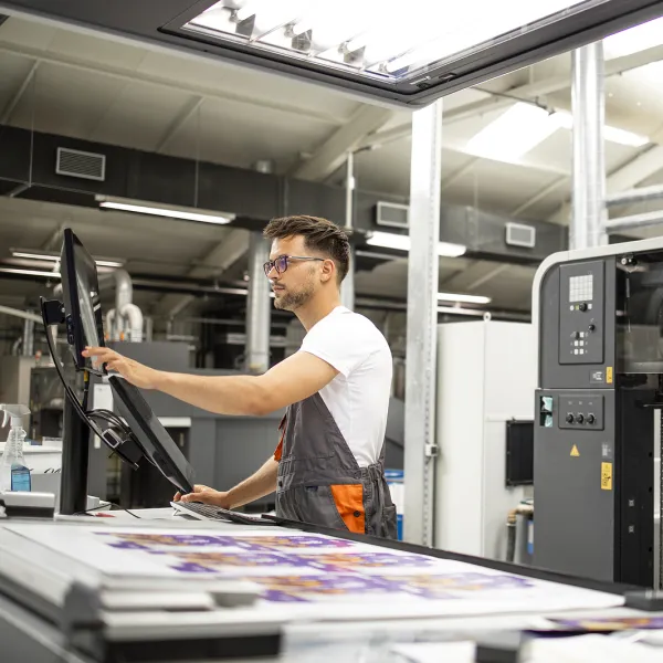 10 Frequently Asked Questions about Perfect Binding | Color Vision Printing