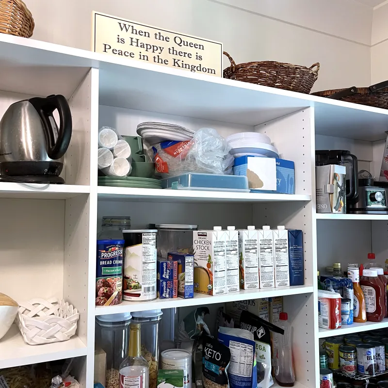 Custom Pantry Cabinets & Kitchen Pantries | Artisan Custom Closets