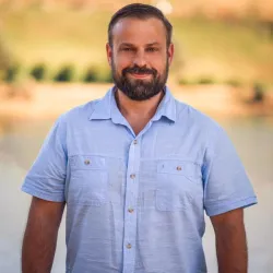 Our Roofing Experts | ARAC - Roof It Forward