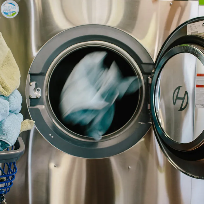 Clean Wave Laundry | Aaxon
