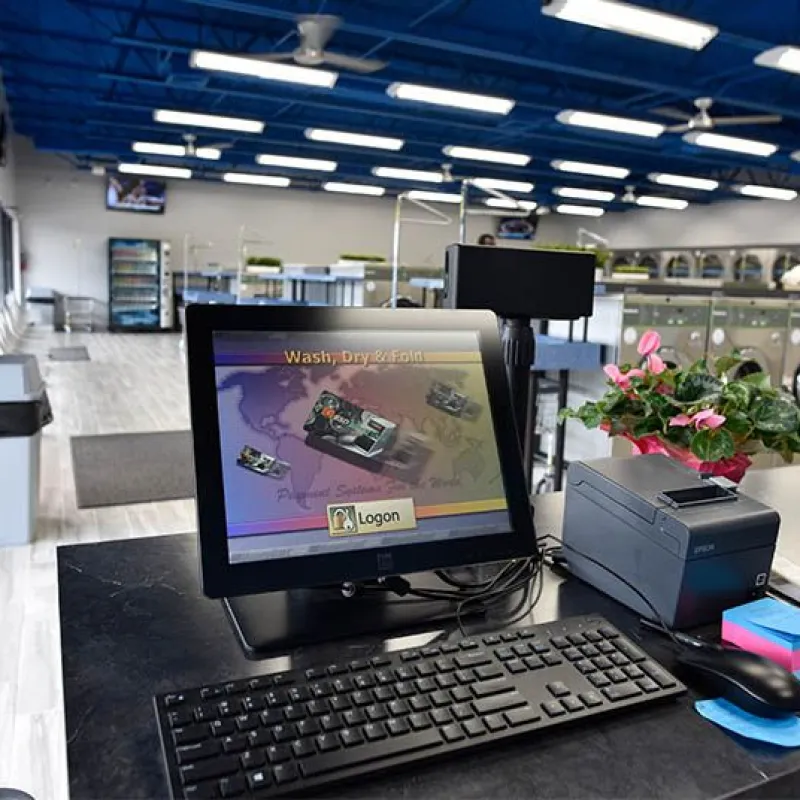 Oakland Park Laundromat | Aaxon