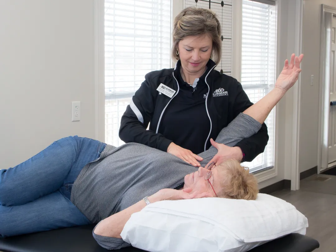 Shoulder Pain Specialist Near Me in Lexington, KY | Shoulder Surgeon ...