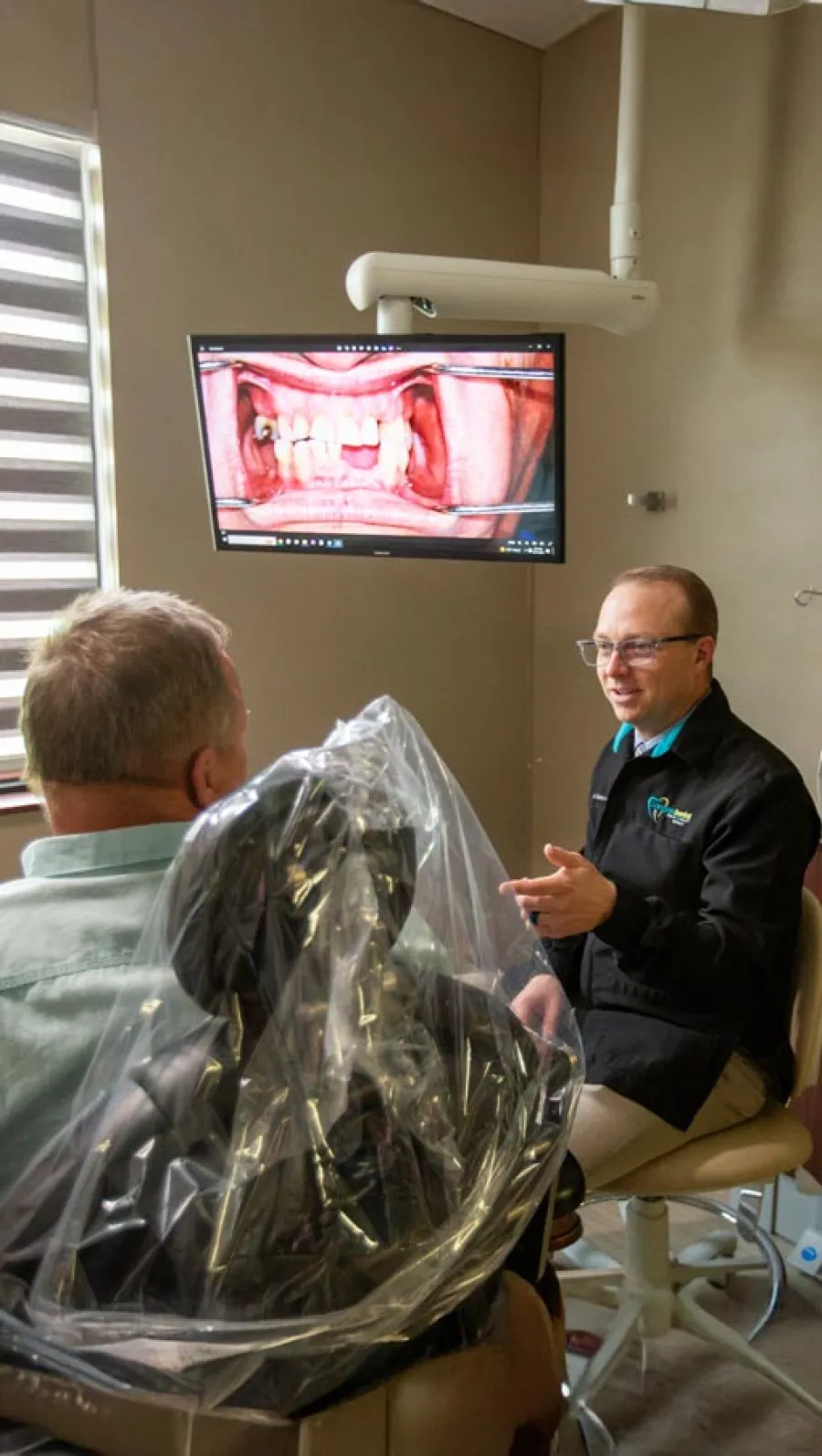 All-on-4 Dental Implants Norfolk, NE | Dr. Adam Langan